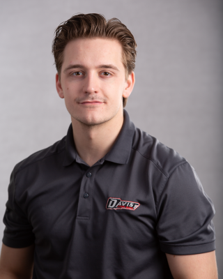 Meet the Davis Lethbridge Staff | Lethbridge Dealer